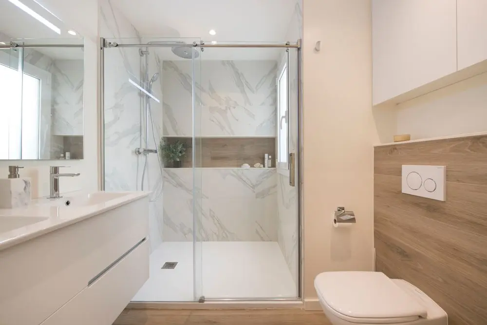 Inodoros suspendidos: una solución ideal para la reforma de tu baño